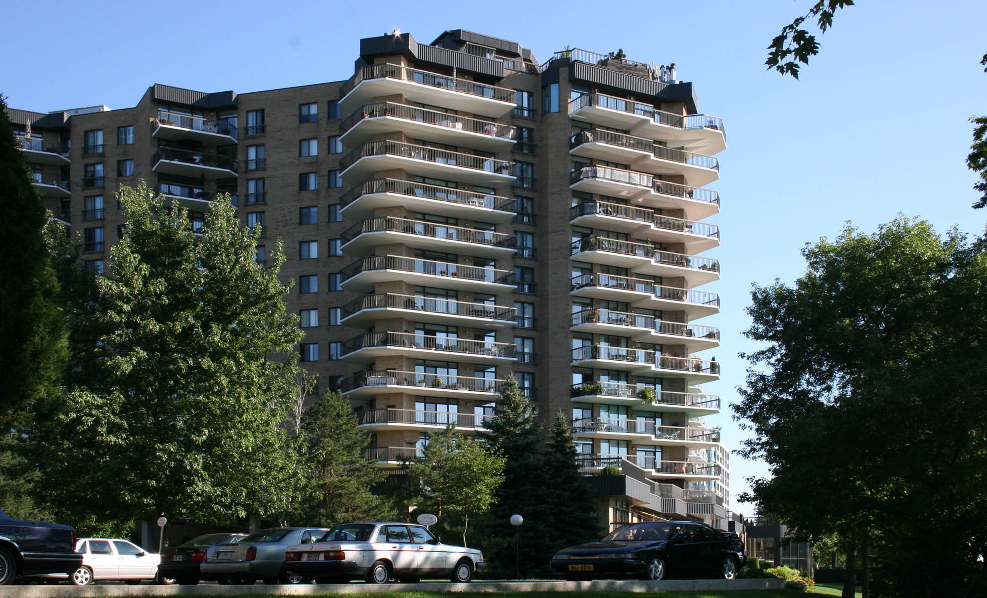 Condominiums le Versailles ile paton